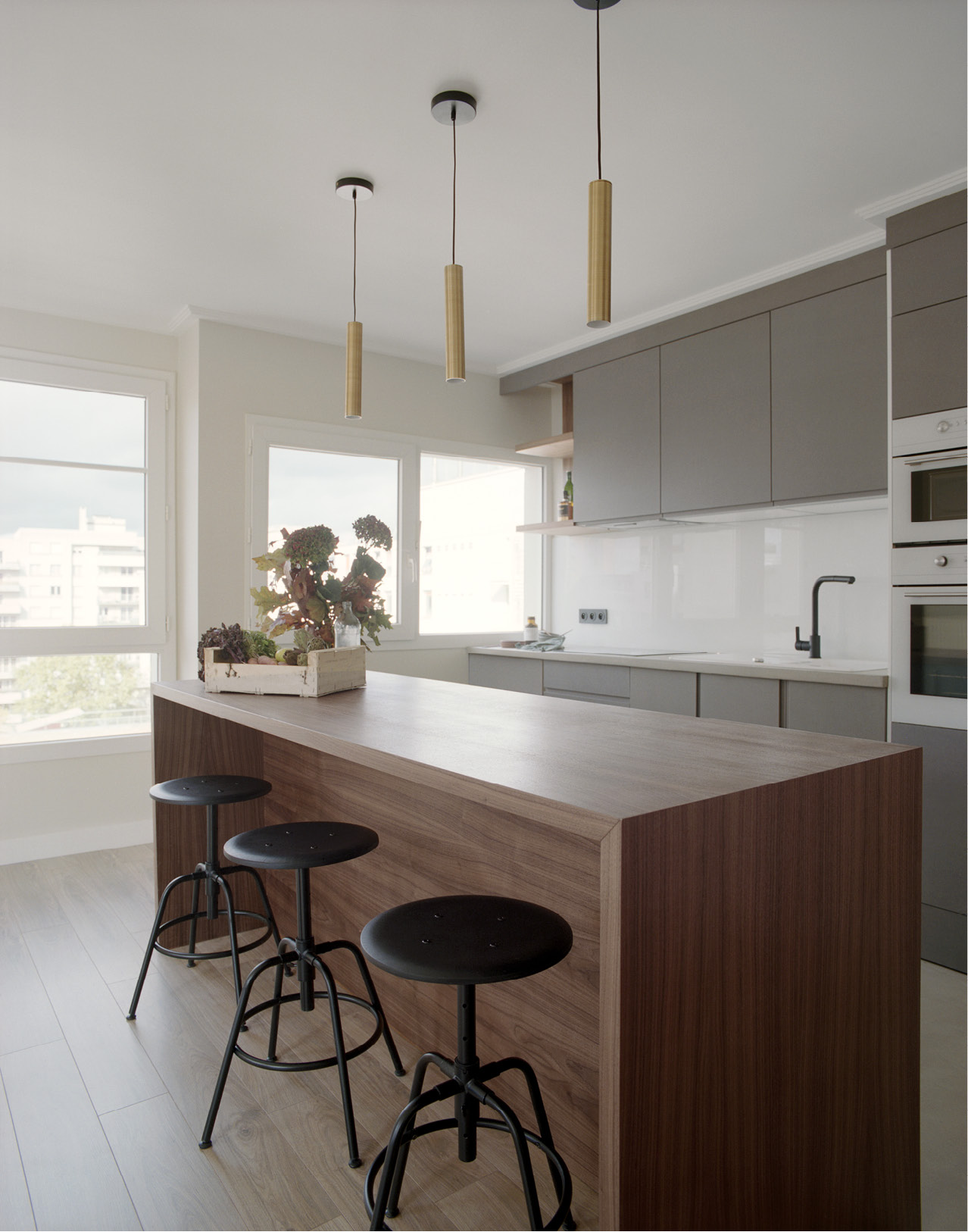 FR Courbevoie Appartement Le Titien 48N 2E Mmnk FR Courbevoie Appartement Le Titien 48N 2E Mmnk